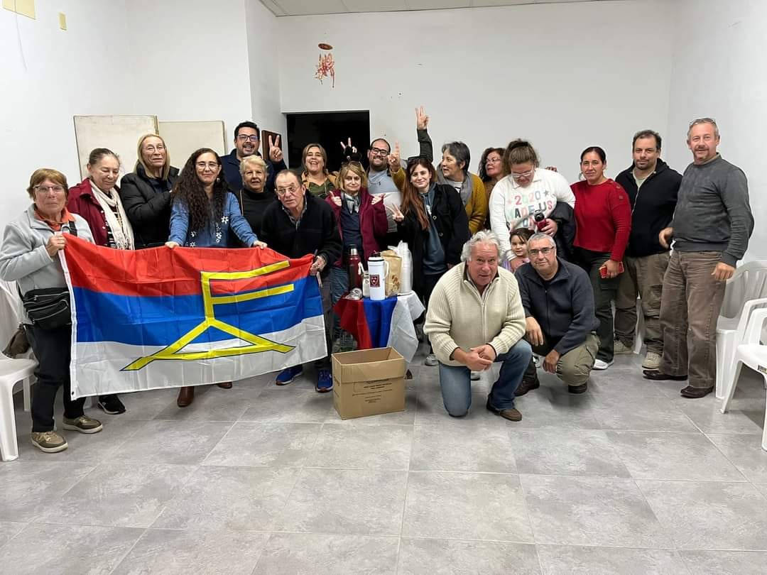 10.05.2024 El senador Alejandro Sánchez Pereira visitó Villa 25 de Mayo ...